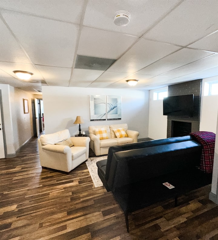 Stay On Festus Main 2 Bedroom 1.5 Bath Near Mercy - Crystal City, MO