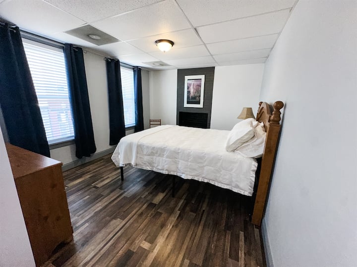 Stay On Festus Main 2 Bedroom 1.5 Bath Near Mercy - Crystal City, MO