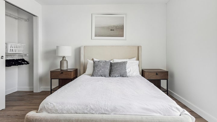 Landing | Incredible 2bd, Clubhouse, Gym - Detroit, MI