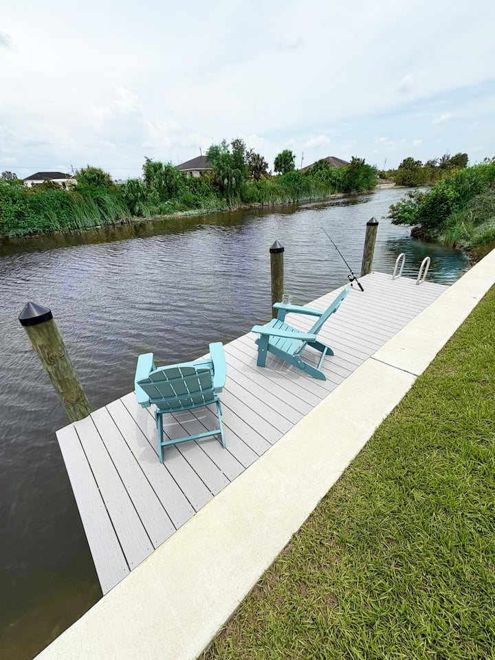 2 Stunning Homes W/ Heated Saltwater Pool & Pier! - Fort Myers, FL