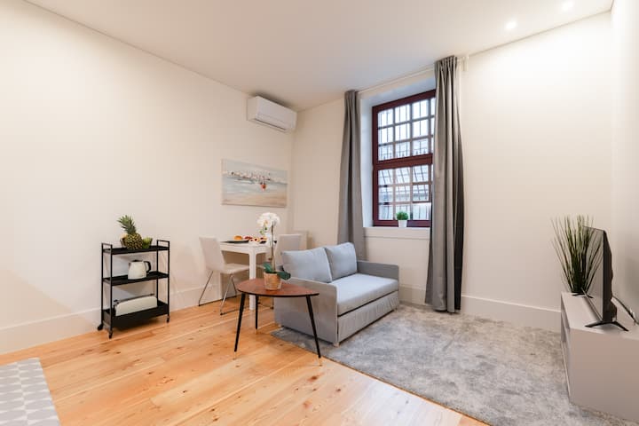 Host Wise - Modern & Family Flat - Guimarães