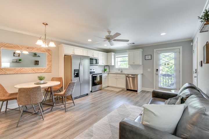 Condo Steps To Bavarian Village & River In Helen - Helen, GA