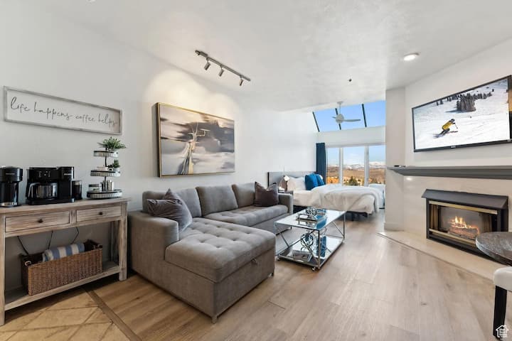 Ski-in/ski-out 166, Park City-pool, Hot Tub, Ski - Park City, UT