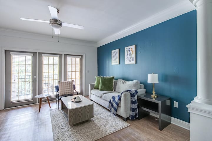 Landing | Stunning 1bd, Gym, Game Room - Atlanta