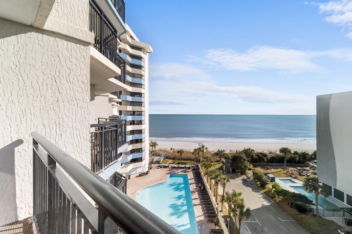 On Site Water Park Close To The Beach | Restaurant - Myrtle Beach, SC