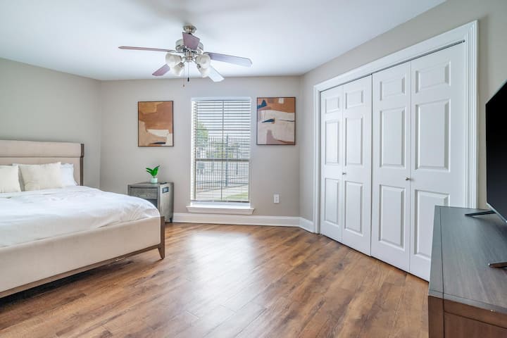 Landing | Beautiful 1bd, Gym, Pool - Baton Rouge, LA