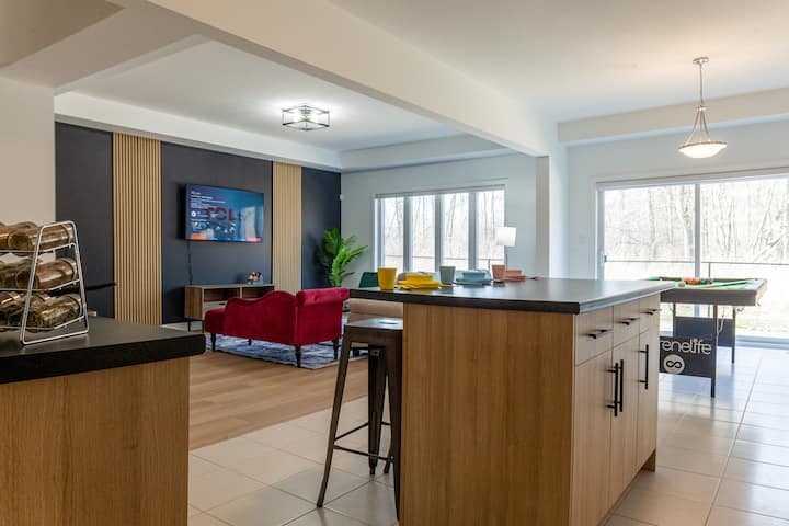 4bed/2.5 Bath/brand New+niagara Falls+sleeps15 - Welland