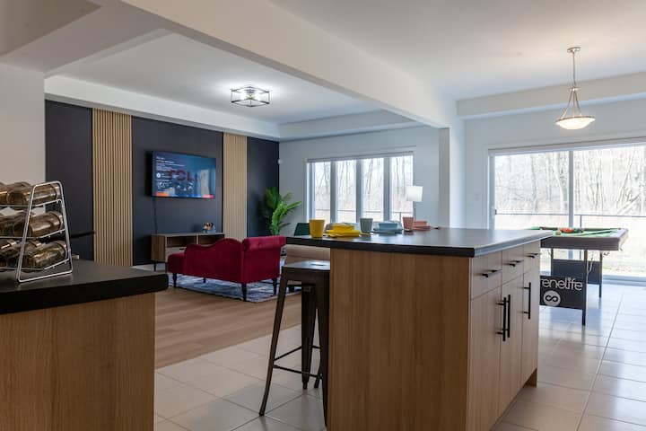 4bed/2.5 Bath/brand New+niagara Falls+sleeps15 - 威蘭