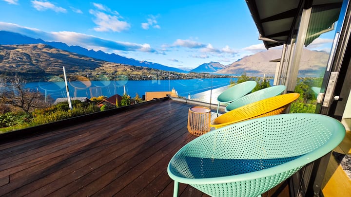 Incredible Views + Hot Tub | Spa Pool - Queenstown