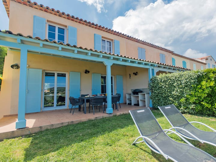 Villa Avec Climatisation Et Piscine Commune - Sainte-Maxime