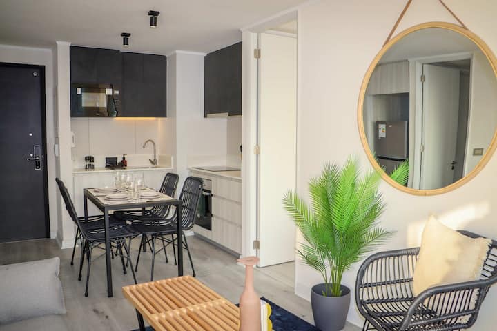 Hom I Estacionamiento I Mall Plaza Egaña I Gym - Macul