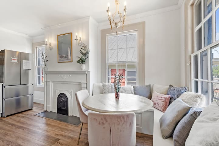 Old Spanish House | Suite C: Sophisticated Retreat - Biloxi, MS