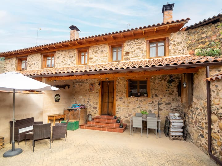 Séjour Tranquille Près De La Rivière Luna - La Robla