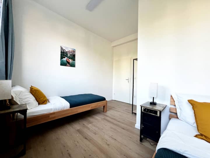 Du05a Und Du05c Rahmer Apartments In Duisburg - Ratingen