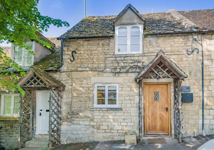 The Cottage - Vineyard Street - Winchcombe