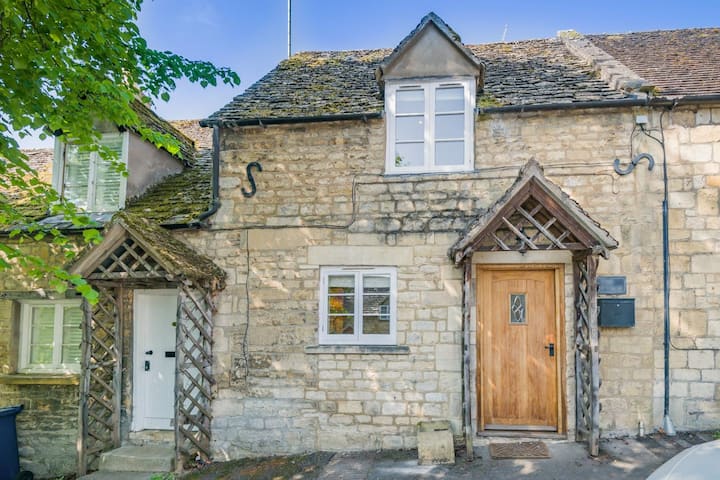 2 Bed In Winchcombe (Oc-t32023) - Winchcombe