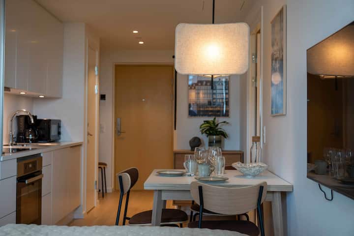 Cozy 9th-floor Apartment In Vesterbro - Copenhagen