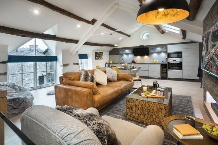 Wharton House Mews Retreat For Two - Newby Bridge