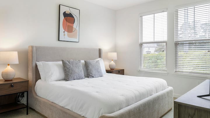 Landing | Stunning 3bd, Yoga Studio - Smyrna, GA