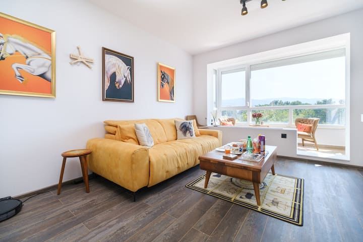 Serene Luxe Oasis Retreat On The Outskirts - Plovdiv