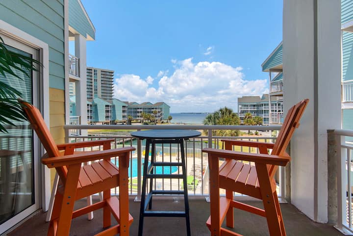 Baywatch G5 | Bayside Views + Walk To Beach - Pensacola Beach, FL
