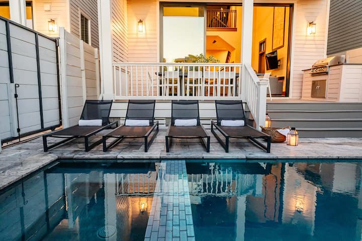 2 Designer Homes, 14 Bedrooms | Walk To St Charles - La Nouvelle-Orléans, LA