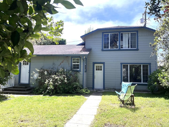 Aptos-charming 2/2 Near The Beach With Bbq 30 Day+ - Aptos, CA