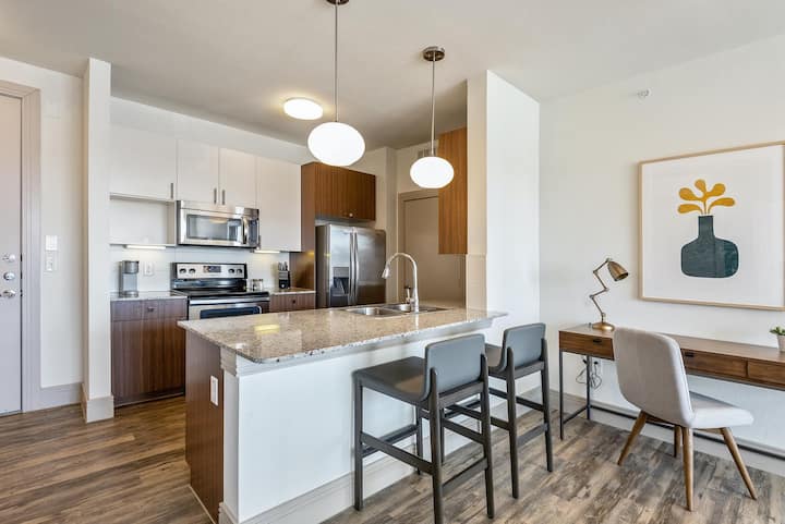 Landing | Modern 1bd, Gym, Clubhouse - Rockwall, TX