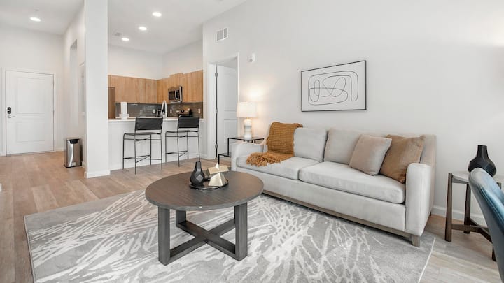 Landing | Stylish 2bd, Gym, Game Room - 溫德米爾