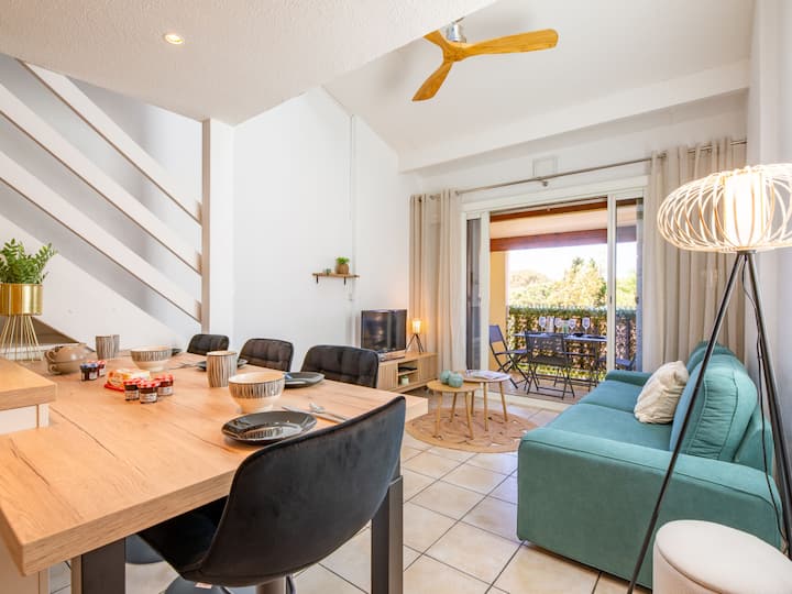 La Chênaie By Interhome - Fréjus