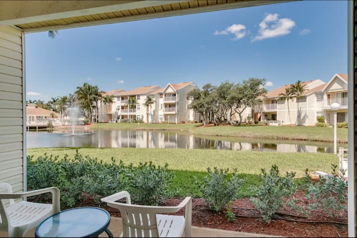 Serene Pondside Getaway - Melbourne