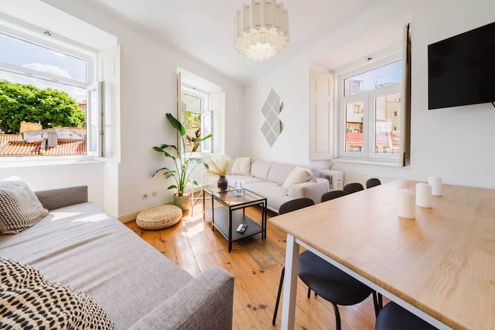 Alfama Retreat: 4br With Breathtaking River Views - Lissabon