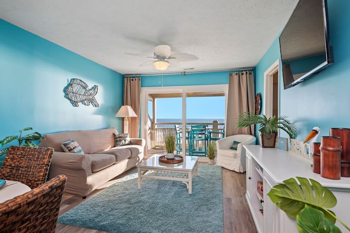 Changing Tides: Tastefully Decorated Condo With - Bald Head Island, NC