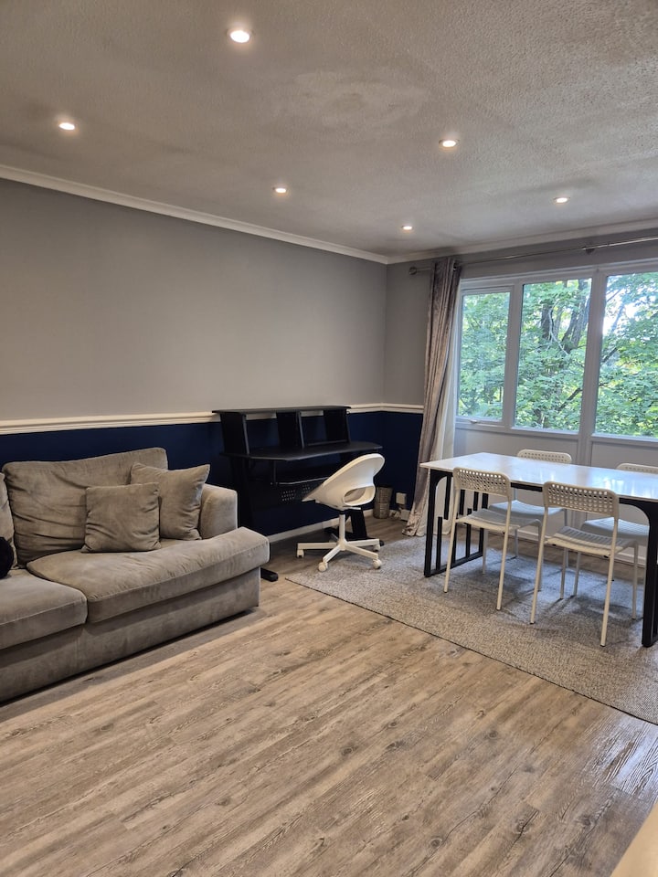 Charming Flat In Hemel Hempstead - Hemel Hempstead