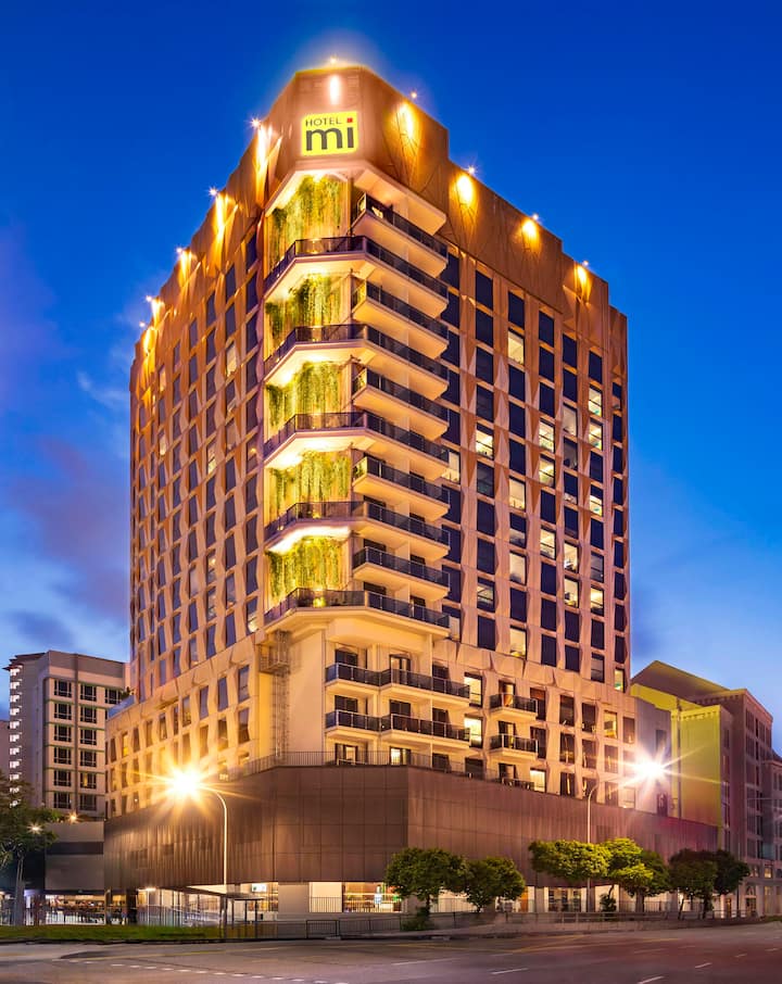 Deluxe Triple Room On Edge Of Downtown - Serangoon