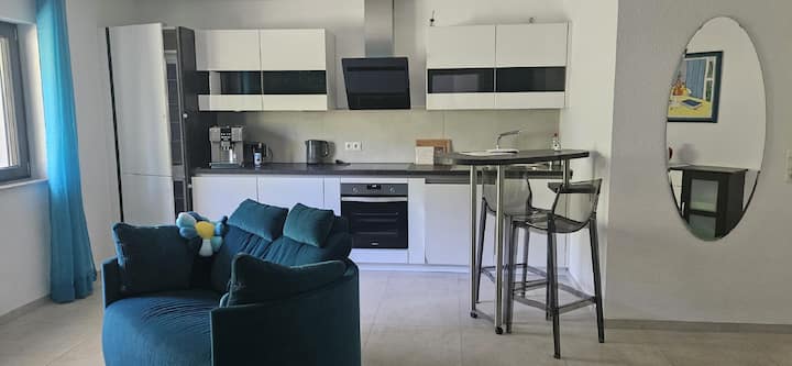 5 Sterne-ferienwohnung Mitten Im Kräutergarten - Dernau