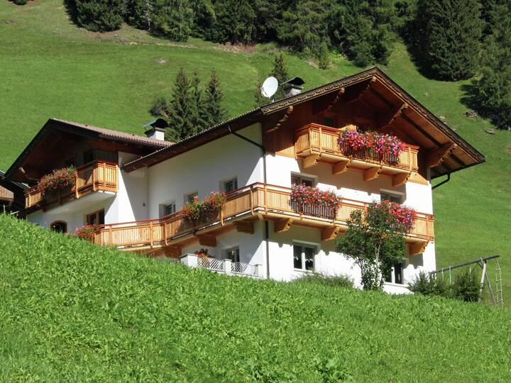 Agréable Appartement à Außervillgraten - Sexten
