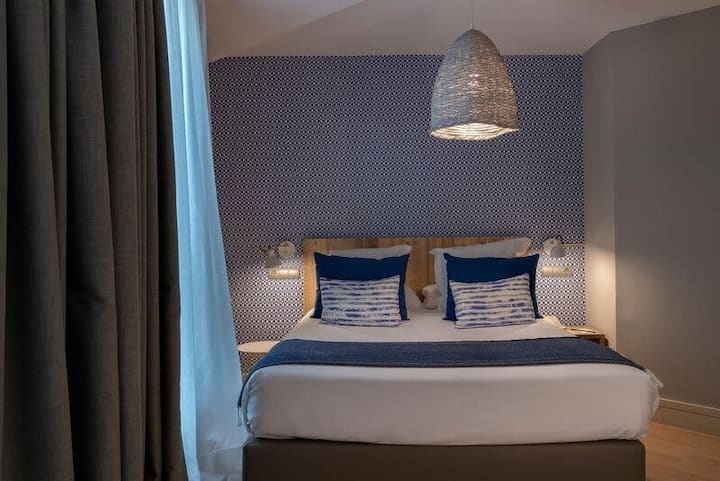 Economy Hotel Room By Vincci Puertochico - Santander, Spain