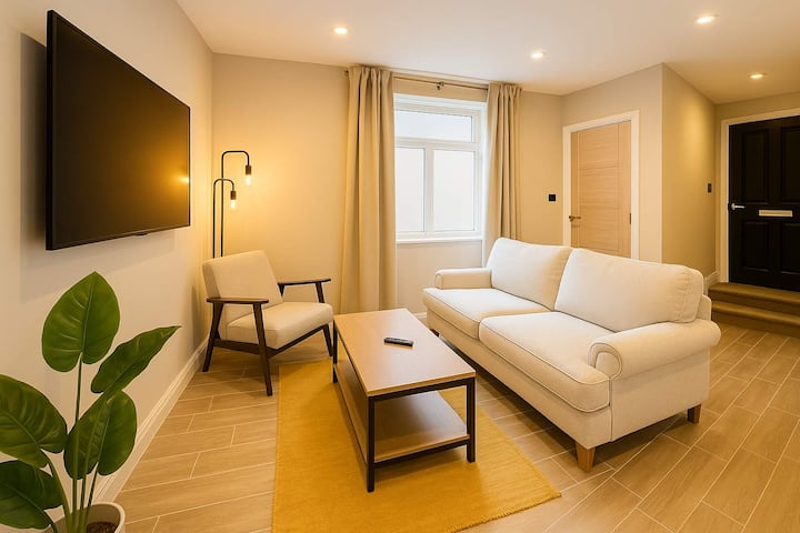Modern City Living – 2-bed Home Steps From Cardiff - Cardiff