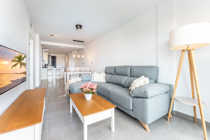 Cozy Sea View Apartment - Santa Pola