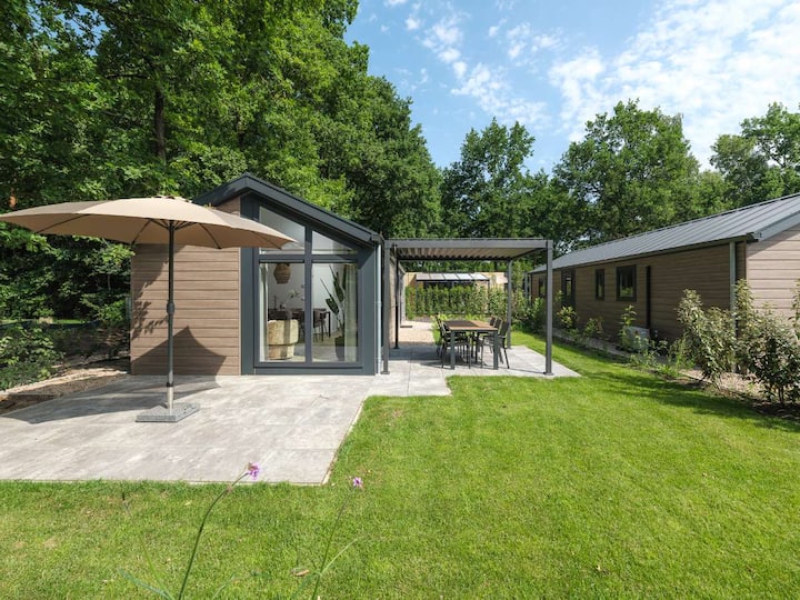 Doornenburg Lodge Comfort | 6 Personen - Apeldoorn