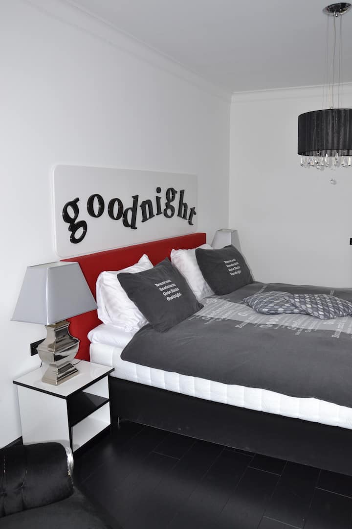 Bergen Suite | Enjoy Local Cuisine & Scenic Dunes - Schoorl