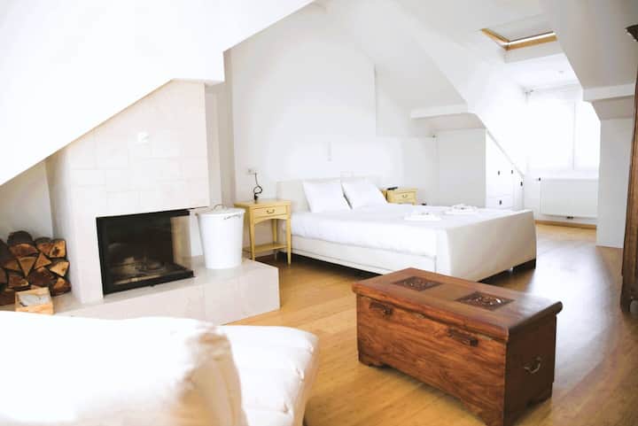 Beautiful Unique 1br Apartment - Strassen