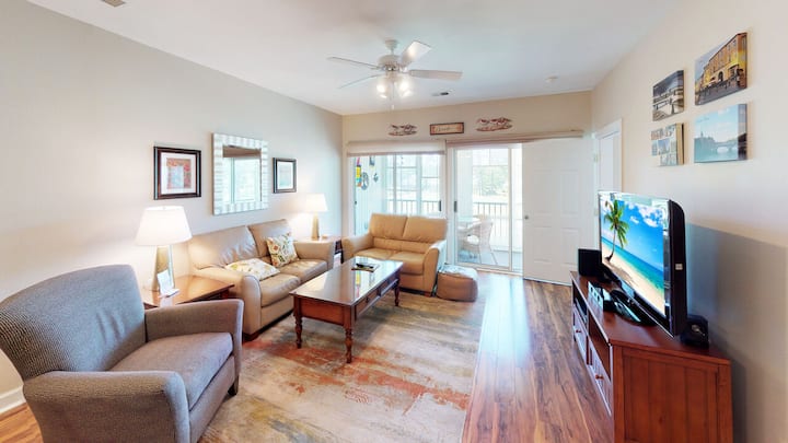 Quiet Villa W/ Golf Views Near Top-rated Beach - Sunset Beach, NC