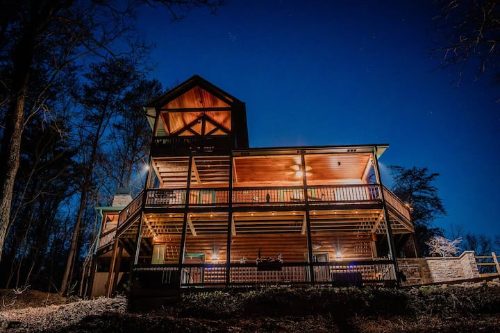 Hot Tub - Private Custom Cabin - 3 Min To Br - Blue Ridge, GA