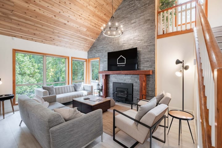 Ski-in/out | Modern | Complex Hot Tub | Bbq - Whistler