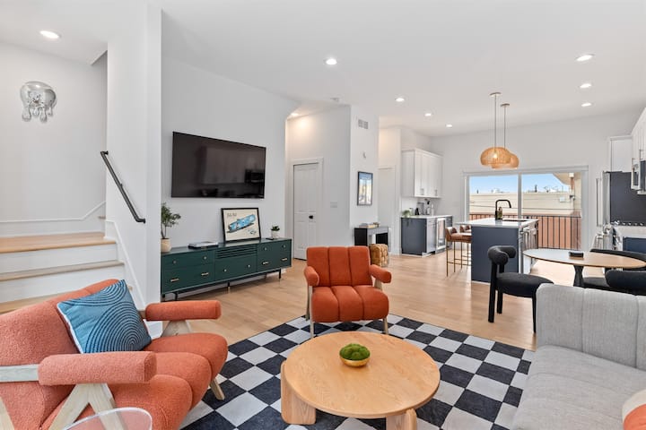 Modern Corktown Retreat|2br|2.5ba|2carpkg - Détroit, MI