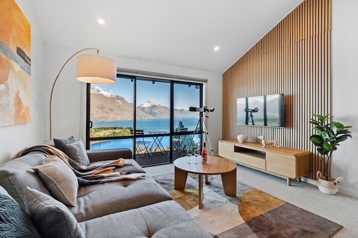 The Lookout – Alpine Lake Views - Queenstown, New Zealand