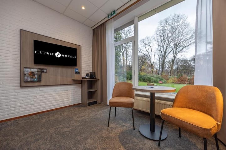 Spacious Comfort Double Room With Balcony! - Groesbeek