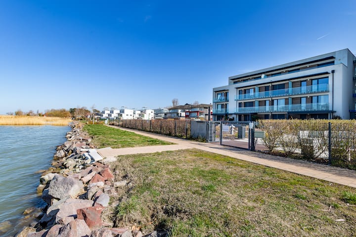 Sunset Resort 409 With Pool - Happy Rentals - Badacsony